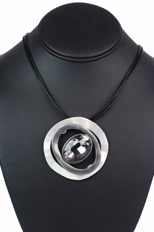 Double Roped Tri Color Circular Hammered Metal w/ Large Stone - Glitz ...